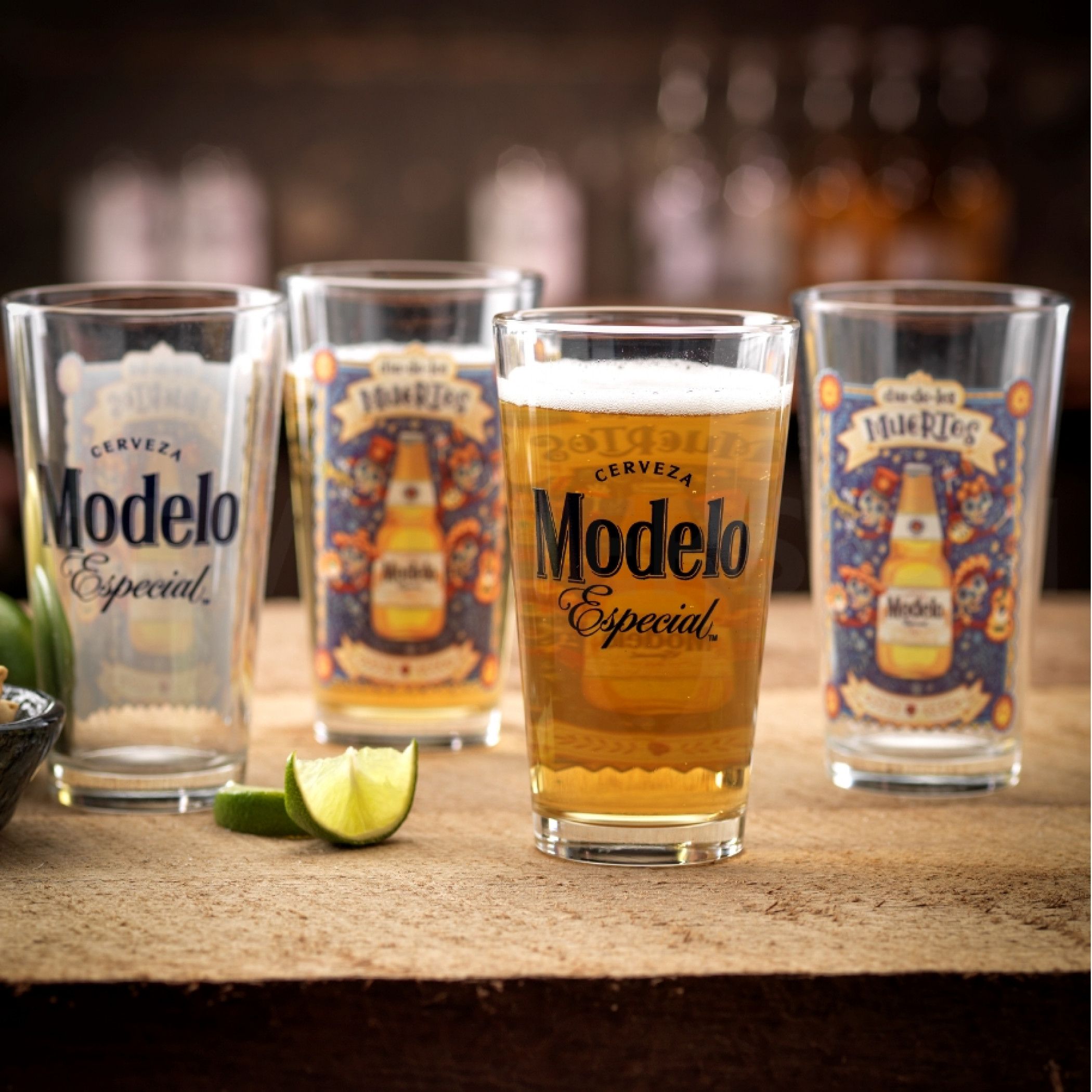 Modelo Especial Día de Muertos 4-Pack Pint Glass Set